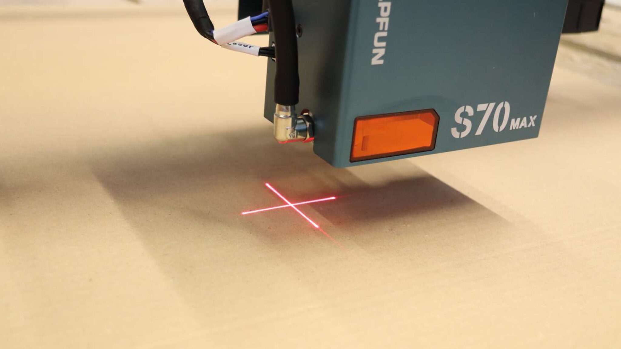 The LARGEST Diode Laser Cutter? 70W Sculpfun S70 Max Review and Test ...